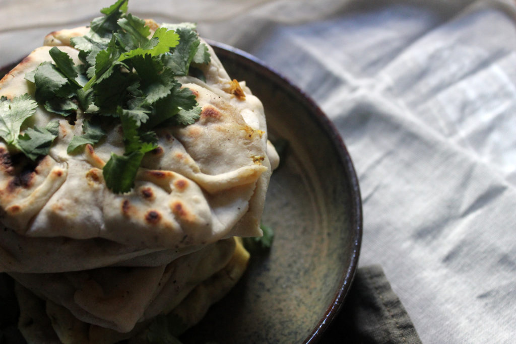 Aloo Paratha : galettes indiennes farcies aux pommes de terre – J'aime ...